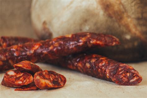 Salsiccia rossa stagionata piccante Bontà Di Fiore