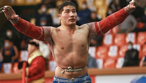 Хүмүүс мэдэхгүй зүйлээ мэддэг юм шиг ярьж сэвэх юм Улсын арслан Ц Содномдорж Ховд аймаг