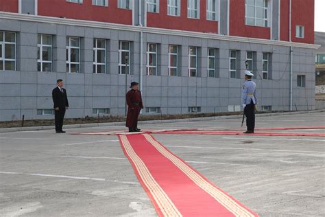 МОНГОЛ УЛСЫН ЕРӨНХИЙЛӨГЧ Х БАТТУЛГА ТӨВ АЙМАГТ ХҮРЭЛЦЭН ИРЖ ИРГЭД ХӨДӨЛМӨРЧИДТЭЙ УУЛЗЛАА