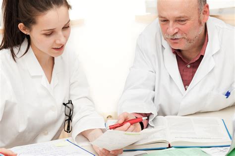 What Are Accelerated Nursing Programs