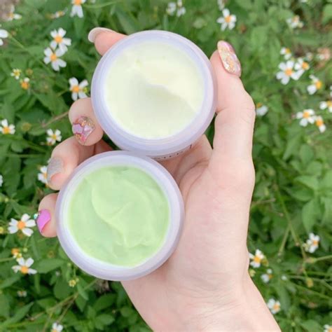 หัวเชื้อโดสชาเขียว Green Tea And Arbutin Body White Cream เพจหลัก