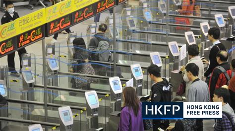 Hong Kong To Reopen 4 Border Checkpoints On Sunday As Mainland China