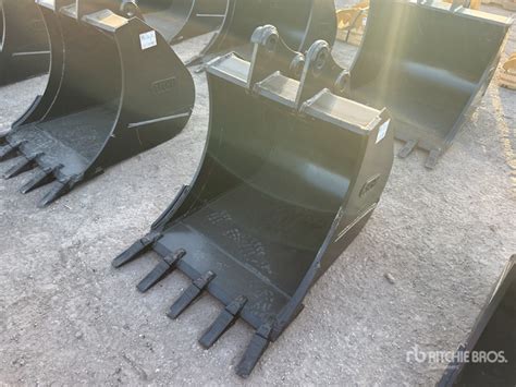 2025 Fleco 30 In Digging Excavator Bucket Fits Takeuchi Tb260
