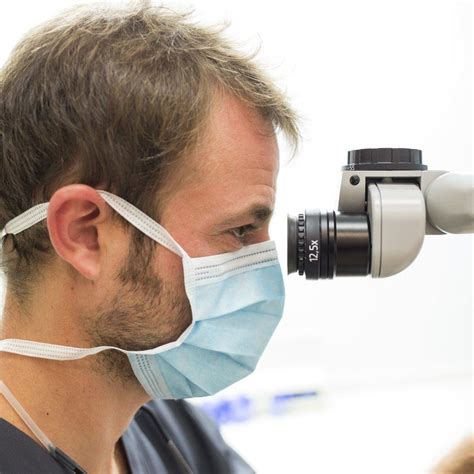 Biomateriales para odontología Clínica Dental Urumea