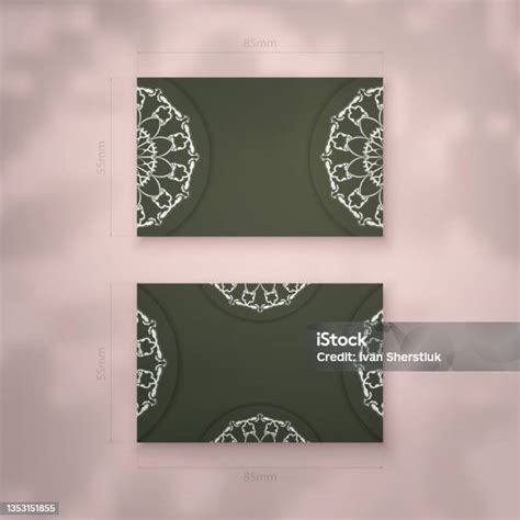 Template Kartu Nama Dalam Warna Hijau Gelap Dengan Pola Putih Abstrak