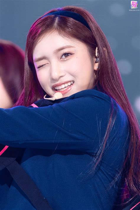 SBS 인기가요 SBS Inkigayo on Twitter 220109 인기가요 Inkigayo 포토스케치
