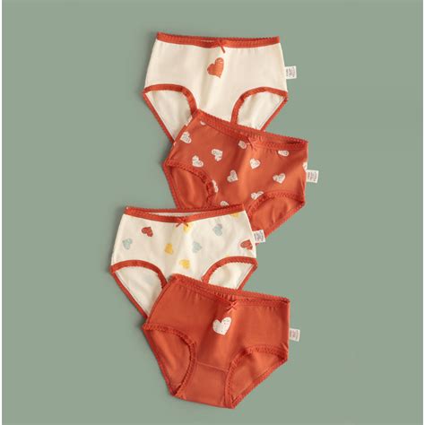 กางเกงในเด็กหญิง แพค 4 ตัว เกรดพรีเมี่ยม เนื้อผ้านิ่มากกกใสสบาย รับประกันคุณภาพมีพร้อมส่ง