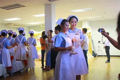 หนุ่มสาวคณะพยาบาลศาสตร์ มหาวิทยาลัยราชภัฏนครปฐม