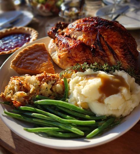 Cheap Thanksgiving Dinner 7 Ways To Save Big And Enjoy Vihaad Recipes