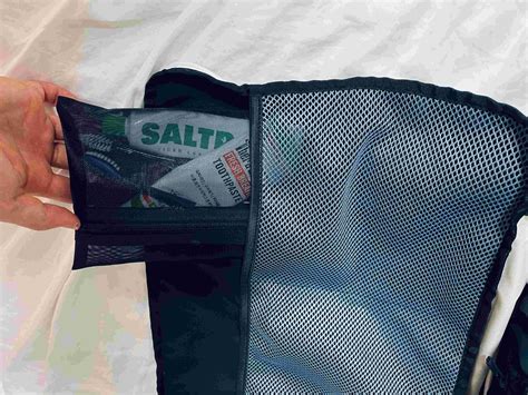 더블업 트래블 파우치 신시어리 브랜드 굿즈의 정답