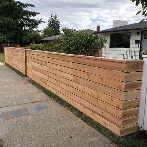 Best Wood For Horizontal Fence At Brett Dowling Blog