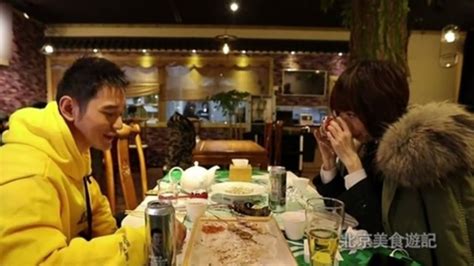 黄晓明做客《鲁豫有约》，自曝怀念与父母在菜市场撸串的时光凤凰网视频凤凰网