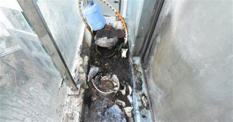 발코니에서 화재같은 아파트 사는 휴무 소방관이 막았다