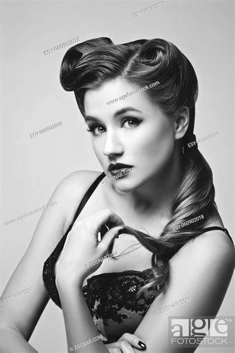 Beautiful Retro Pinup Girl With Red Lips In Black Lace Lingerie Stock