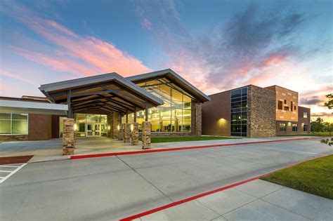 40 Popular Modern School Architecture Minimalist Home