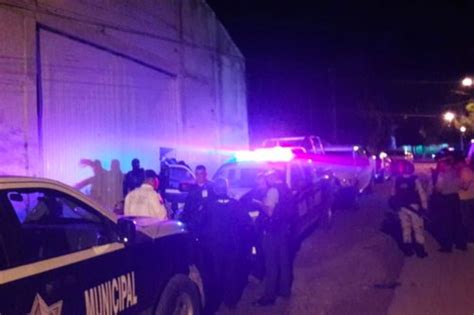 Tv Migrante Informa Rescatan A 72 Migrantes Encerrados En Una Bodega De