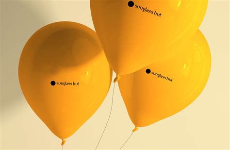 In The Loop Newsletter Sunglass Hut®