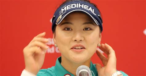 포토 유소연 시즌 첫승 노립니다
