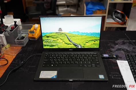 รับเปลี่ยนคีบอร์ดโน๊ตบุ๊ค Dell Xps 13 9360 คีย์บอร์ดเสีย กดไม่ติด ปุ่มใช้งานไม่ได้ โดนน้ำ ราคา