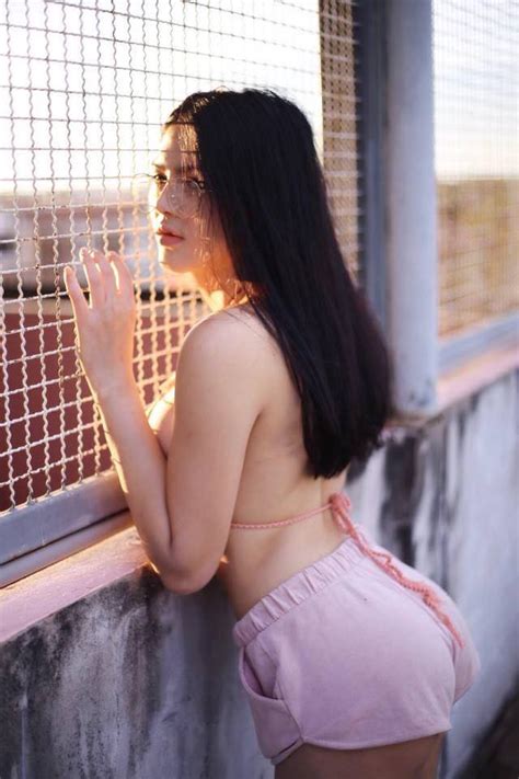 สาวแว่น แน่นๆสเปกใคร🙌🏻 ️ Fb สมาคมนิยมรถแต่งสวยโหด