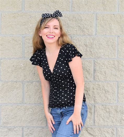 About The Quirky Mom Next Door