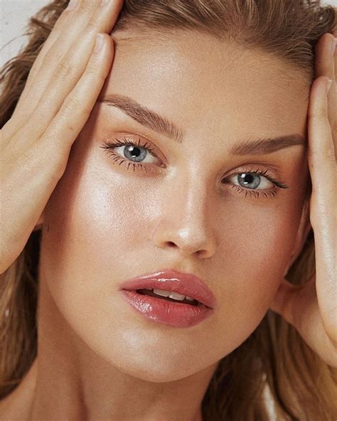 Natalie Kotova Bio Age Height Wiki Models Biography