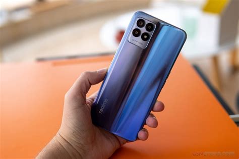 Realme I Pictures Official Photos