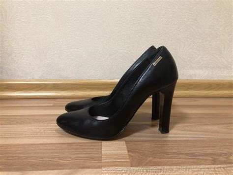 Кожані туфельки — ціна 700 грн у каталозі Туфлі Купити жіночі речі за доступною ціною на Шафі