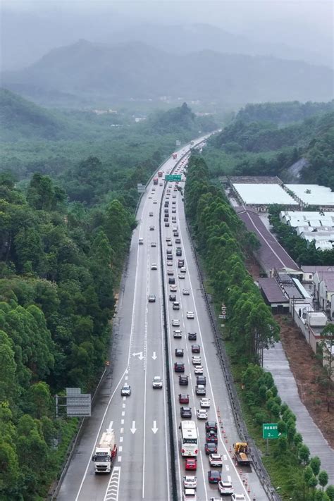 清远仍有暴雨！返程这些路段易缓行，提醒→澎湃号·政务澎湃新闻 The Paper