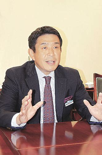トップインタビュー＝高松三越社長 山下洋志氏 サテライト徳島開店へ 四国商圏化 重要な一翼 Business Live