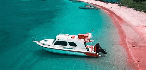 Paket Wisata Long Beach 1 Hari Menggunakan Kapal Semi Phinisi Dengan