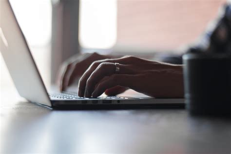 картинки портативный компьютер стол письменный Macbook письмо