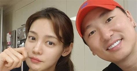 안현모♥라이머 신혼 생활 공개 웨딩 촬영 이후 처음 같이 찍는 화보