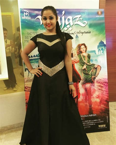 Kajal Raghwani Hot Wallpapers Picture Image Gallery Hd Photos Pics