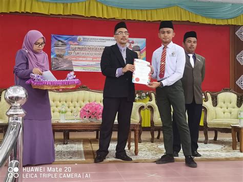 SMK AGAMA MELOR Majlis Penyampaian Watikah Pelantikan Pemimpin Pelajar