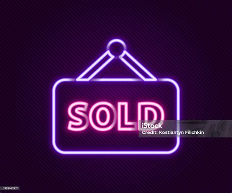 검은 색 배경에 격리 텍스트 판매 아이콘과 빛나는 네온 라인 매달려 기호 판매 스티커 판매 된 간판 다채로운 개요 개념 벡터 개념에 대한 스톡 벡터 아트 및 기타 이미지