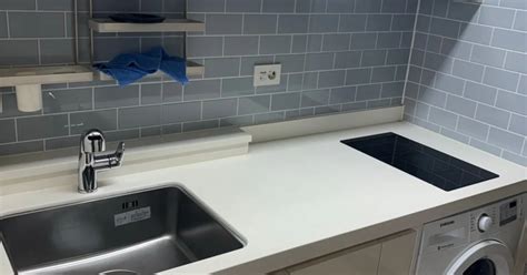 꼼꼼하고 세심하게 진행해주시고 상담사분도 친절히 응답해주십니다 숨고 숨은고수