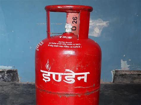 Lpg Cylinder Price Slashed By Rs 200 Governance Now