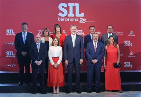El Rey Felipe Vi Preside La Noche De La Logística Del 25 Aniversario