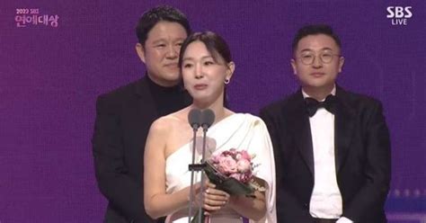 동상이몽2 팀워크상이지혜 ♥문재완 직업보다 방송이 중요 Sbs 연예대상
