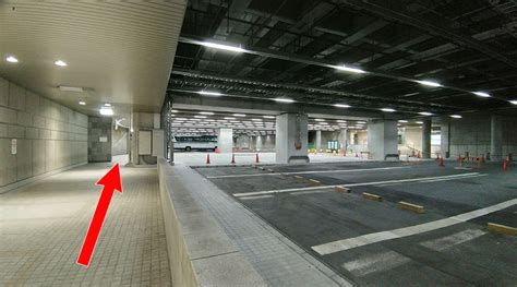 集合場所までの行き方【都庁大型バス駐車場】新宿駅版 スキーツアー＆スノボツアー・旅行ならビーウェーブ