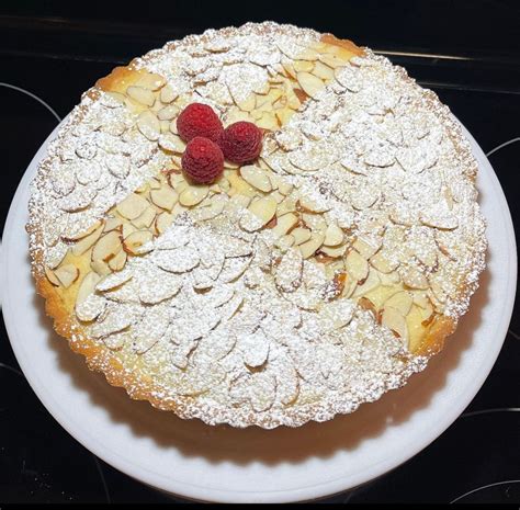 Raspberry Almond Frangipane Tart 10threalmcreations