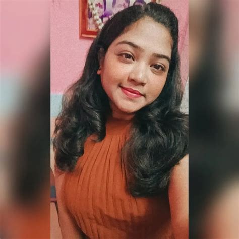 Priyanka Patil Piyu Threads Say More