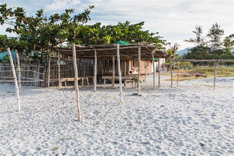 Victoria Cole Beach Resort Laoag Cabangan Zambales Philippin