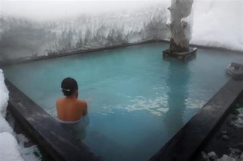Onsen Etiquette A Guide To Japanese Baths Ministry Of Villas