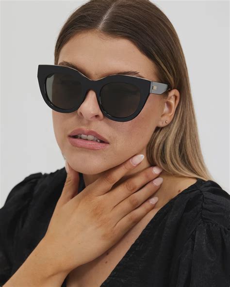 Le Specs Air Heart Sunglasses In Black Social Clothing And Co