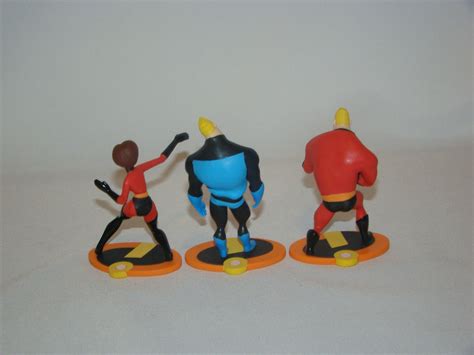 Disney Pixar The Incredibles Mr Incredible Blue Suit Mr Incredibl Geekedouttoys