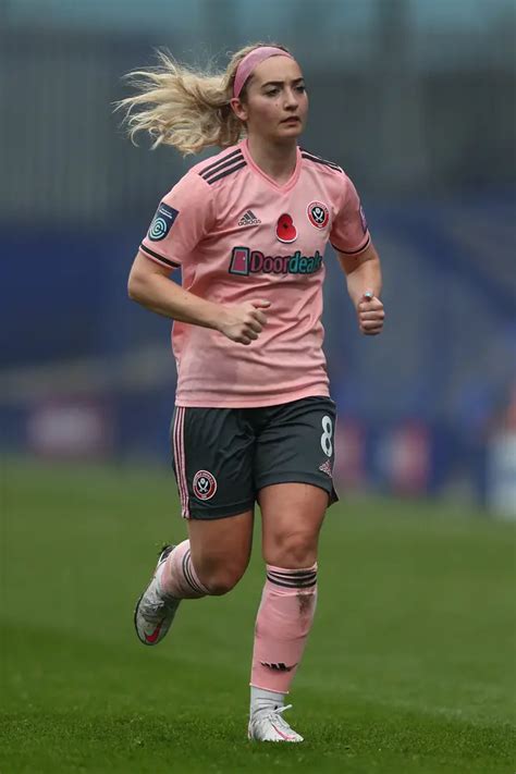 Footballer Maddy Cusack Was Branded A Psycho By Sheffield United