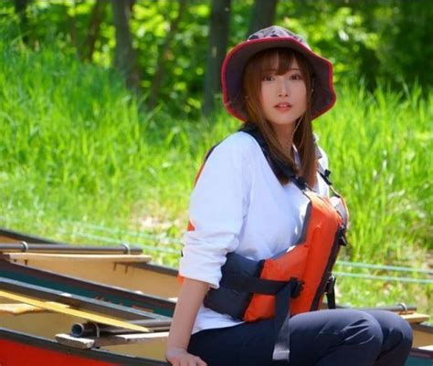 Asian Sirens · Risa Rise Risa Rise