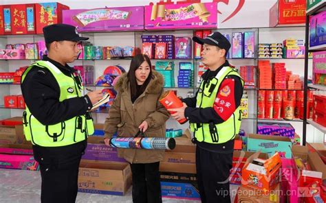 江西上栗：加强烟花爆竹市场隐患排查 人民图片网